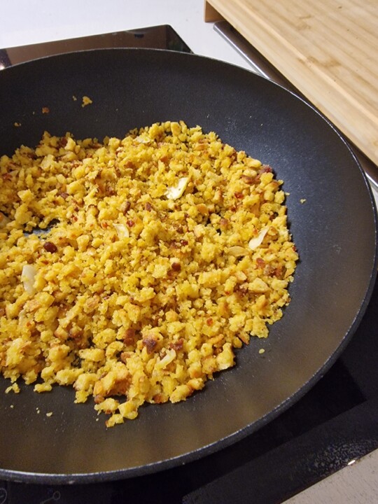 Bacalhau com Migas de Broa e Couve - MaryM Blog