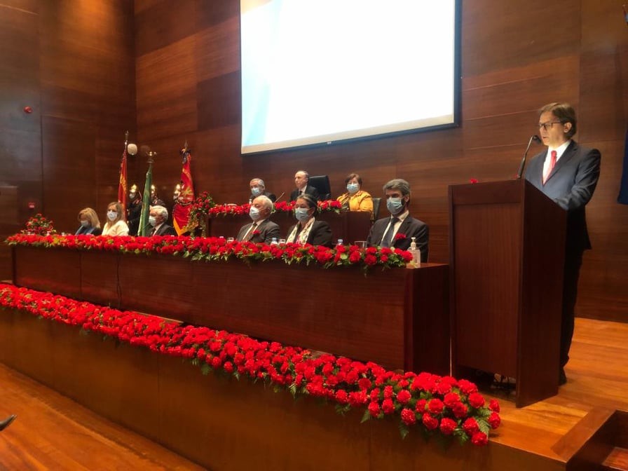 BARCELOS: MÁRIO CONSTANTINO EXORTA TODOS OS BARCELENSES A CUMPRIR ABRIL ...