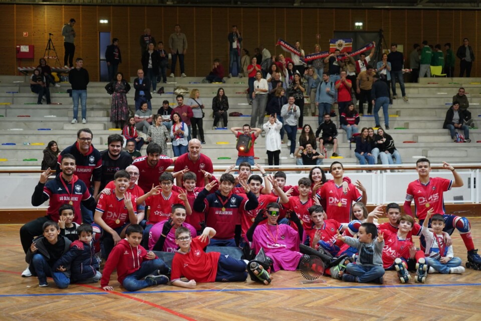 HOQUEI EM PATINS ! TRIcampeões Regionais de Sub-15 | udo - Oliveirando ...