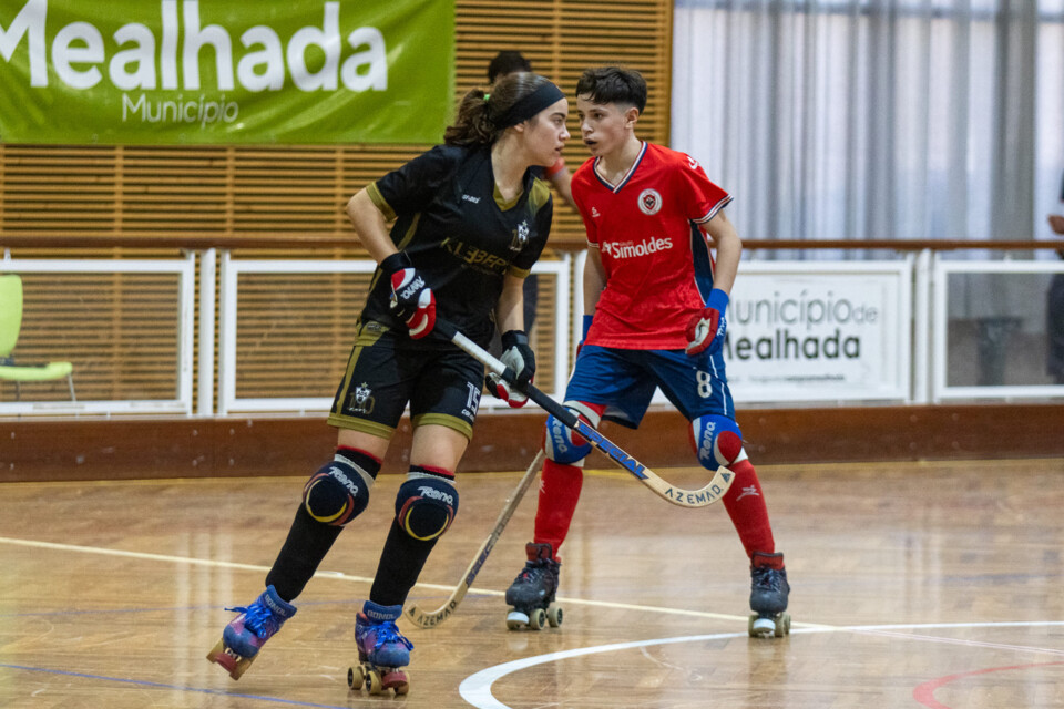 HOQUEI EM PATINS ! TRIcampeões Regionais de Sub-15 | udo - Oliveirando ...