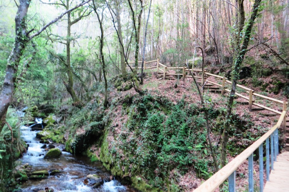 Cascata do Rio Gresso - Recantos & Encantos de Portugal