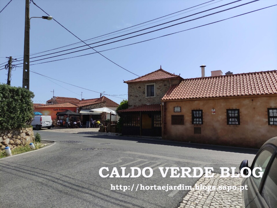 AZÓIA, SINTRA: A ALDEIA MAIS OCIDENTAL DA EUROPA - CALDO VERDE