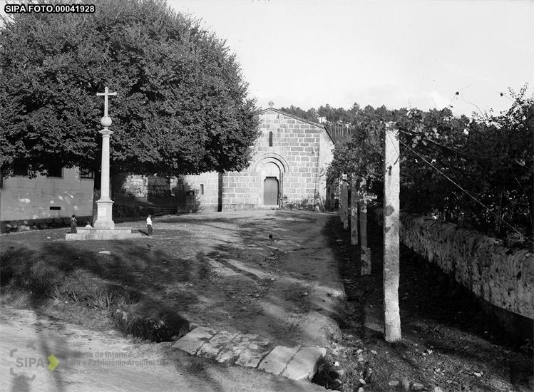 FAFE: IGREJA ROMÂNICA DE ARÕES É MONUMENTO NACIONAL DESDE 1927 - BLOGUE ...