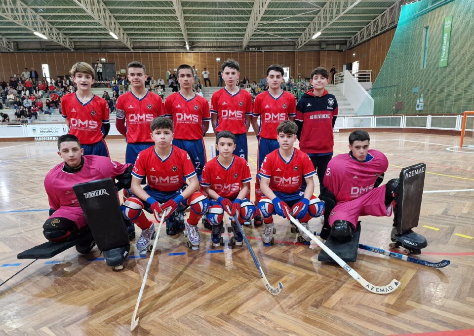 HOQUEI EM PATINS ! TRIcampeões Regionais de Sub-15 | udo - Oliveirando ...