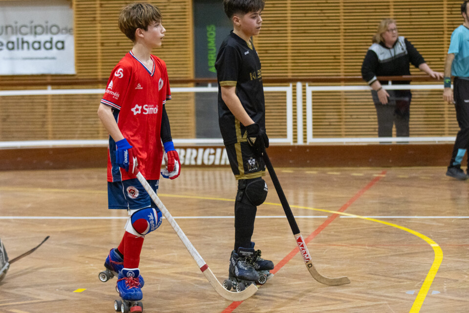 HOQUEI EM PATINS ! TRIcampeões Regionais de Sub-15 | udo - Oliveirando ...