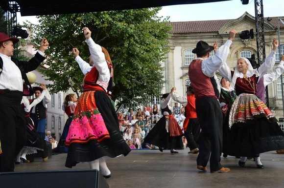 RUSGA DE SÃO VICENTE DE BRAGA REPRESENTA PRTUGAL NA CORUNHA (GALIZA ...
